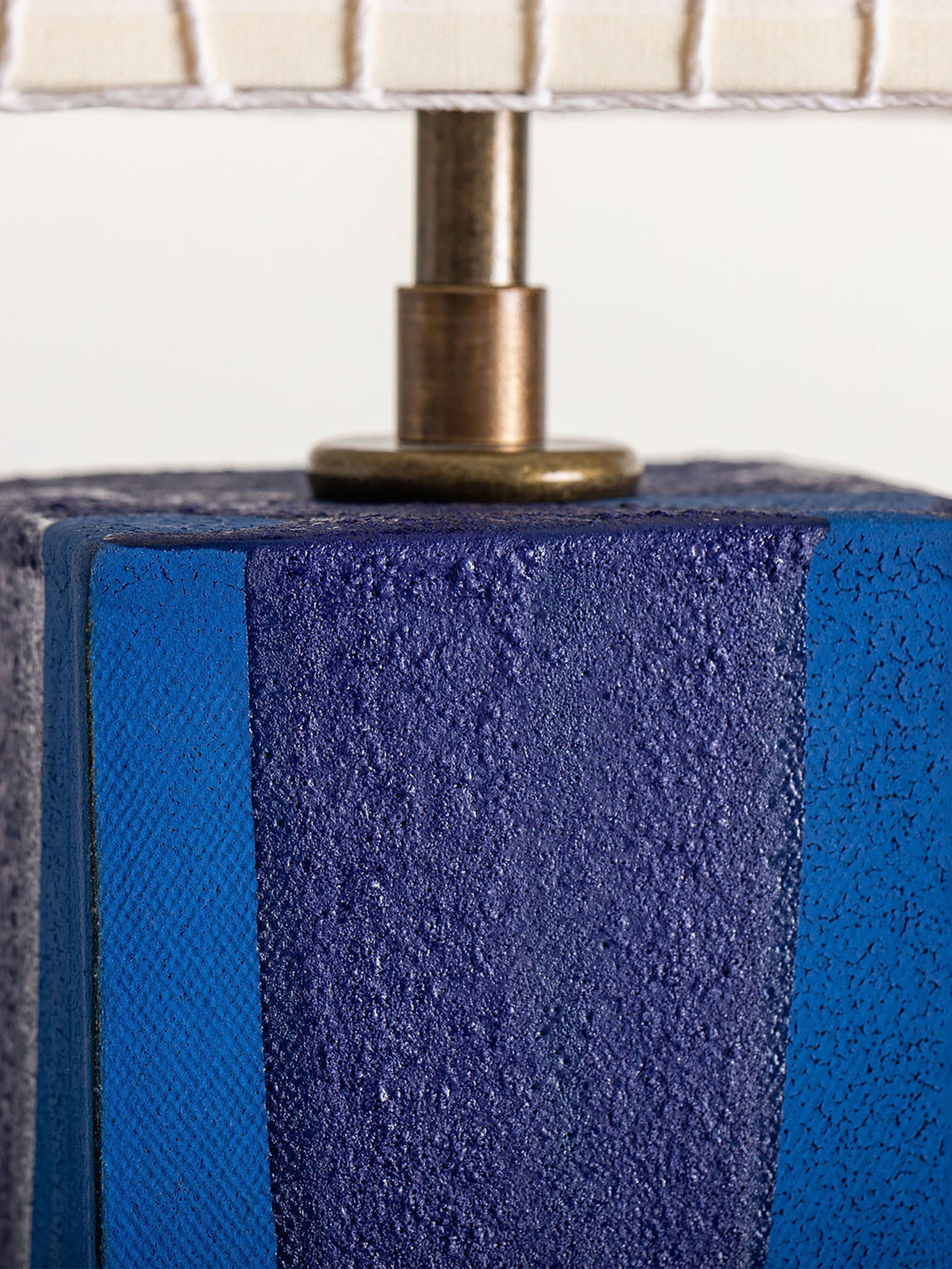 Ultramarine Cereal Table Lamp – Dumais Made
