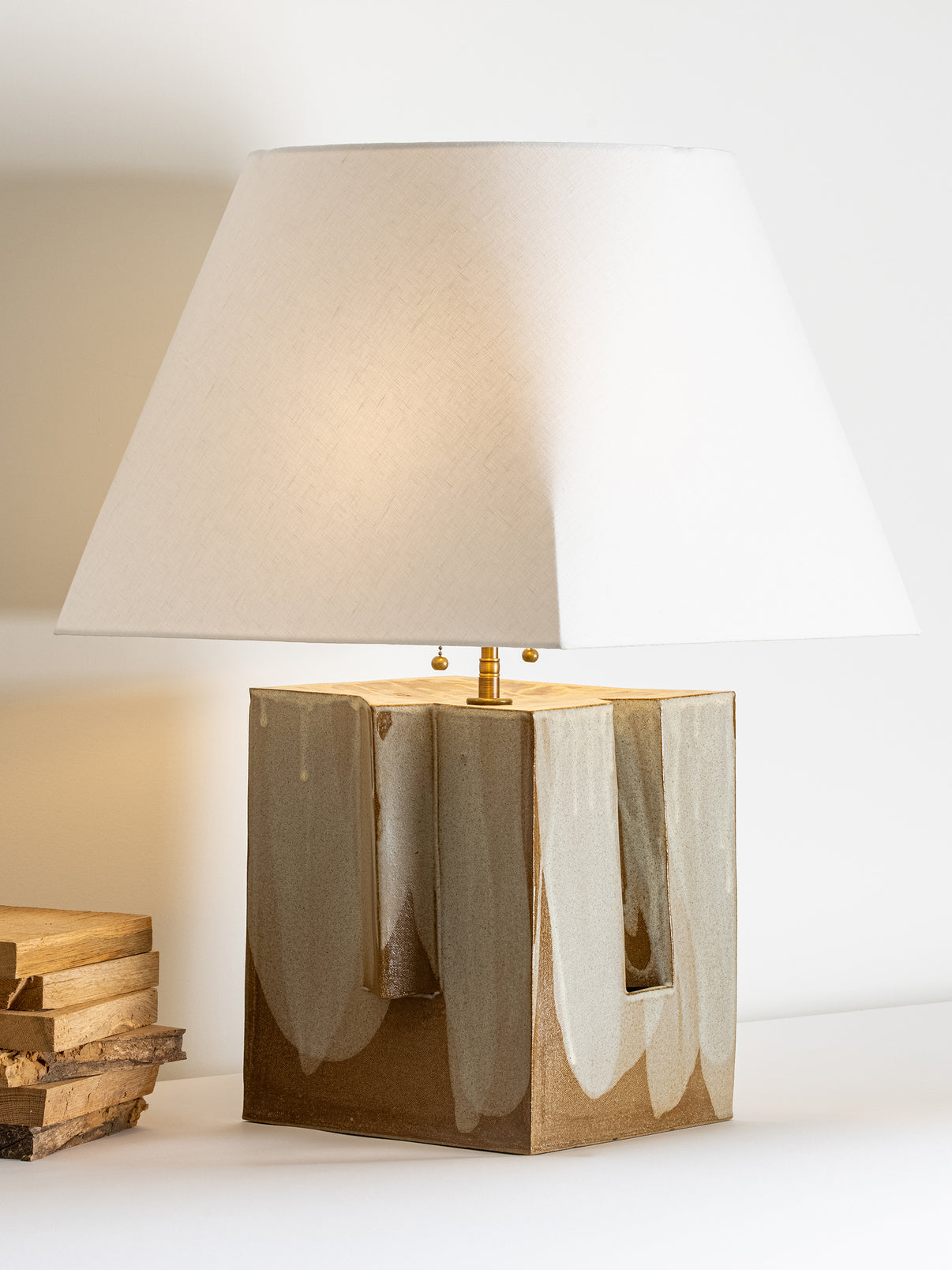 Brut Table Lamp – Dumais Made
